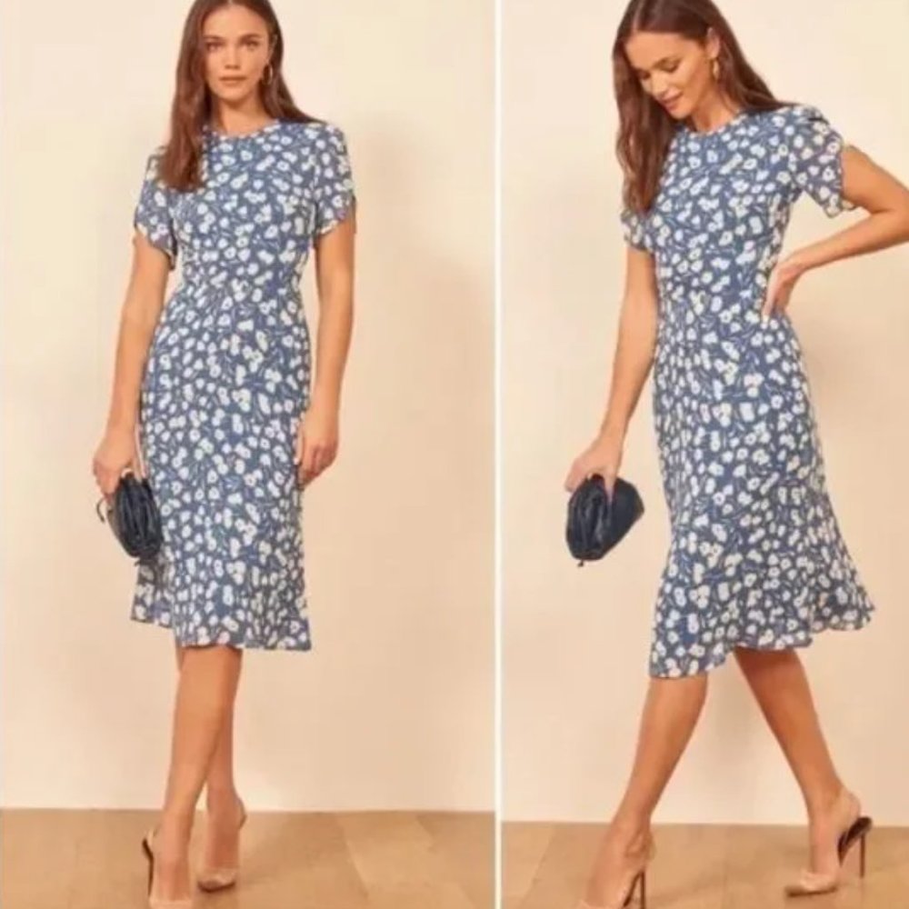 Reformation Blue White Tulip Floral Short Sleeve Andr… - Gem